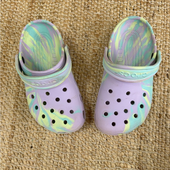 CROCS | Shoes | Crocs Light Purple Green And Yellow Marbled Swirl ...